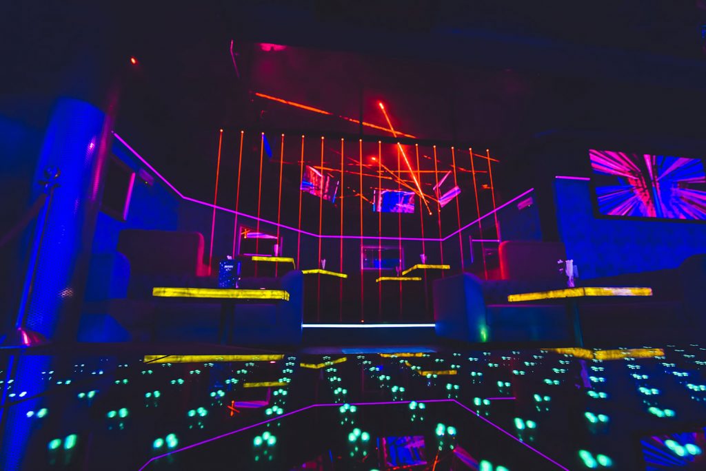 Podroom Night Club - Kapisco